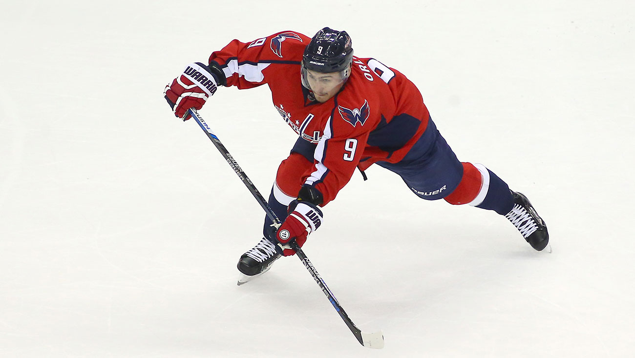Dmitry Orlov signs one-year deal to stay with Capitals - Sports Illustrated