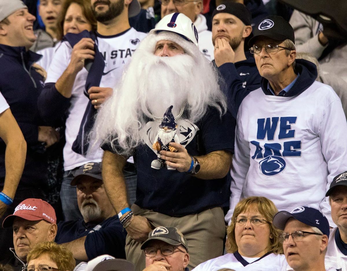 College Football Superfans, Week 14 - Sports Illustrated