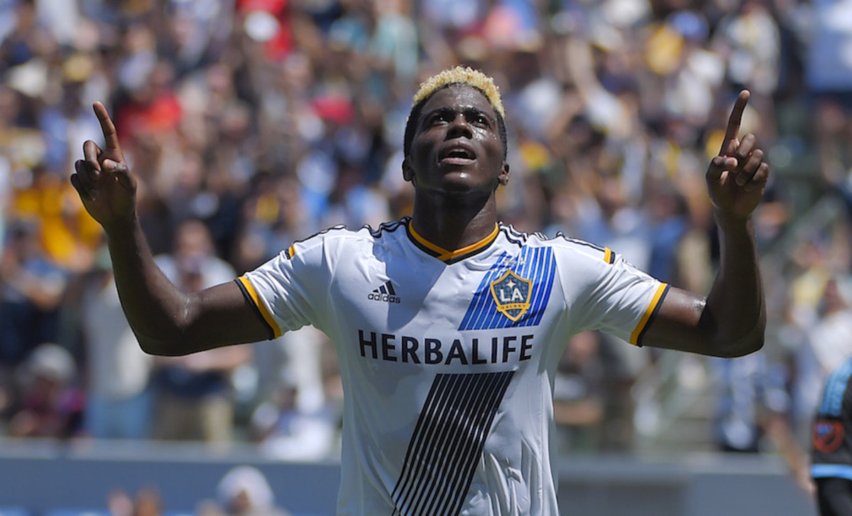 Los Angeles Galaxy: Gyasi Zardes signs extension through 2018 - Sports ...