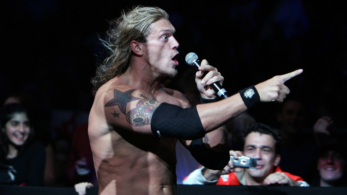 WWE's Edge, Bret Hart: Week in Wrestling news - Sports Illustrated