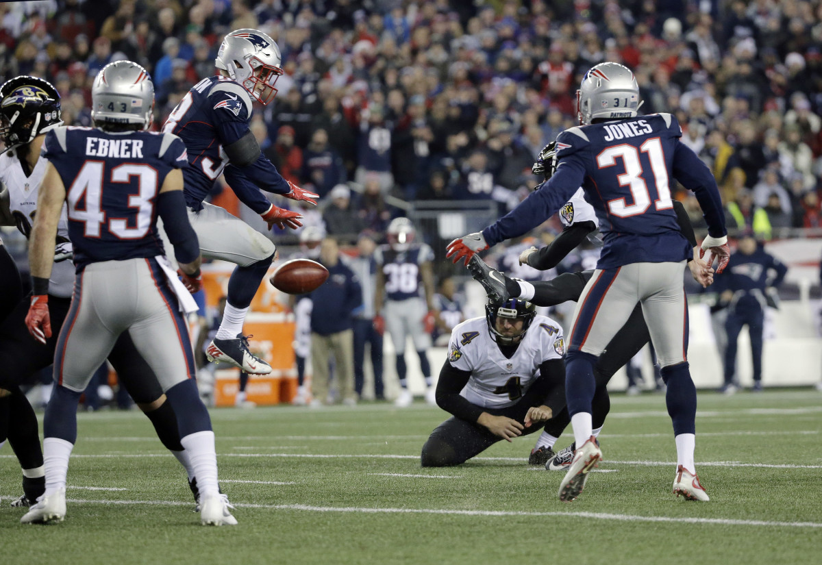 Broncos, Patriots have both hurdled the long snapper - Sports Illustrated