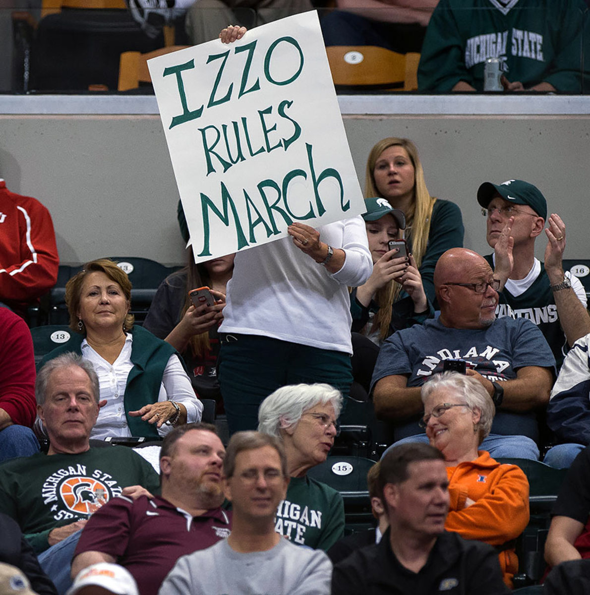 College Superfans, March 1-13 - Sports Illustrated