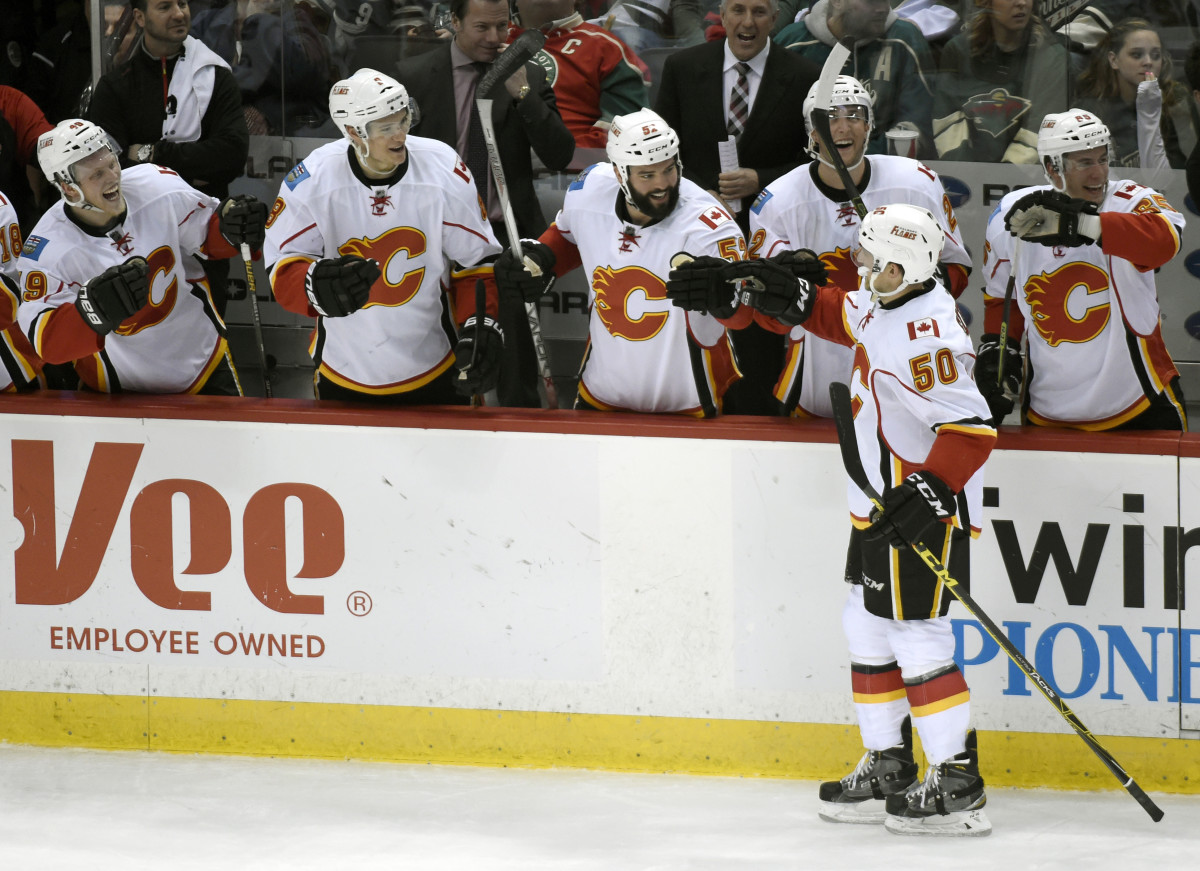 Sieloff gets goal in 1st NHL game, Flames beat Wild 2-1 - Sports ...