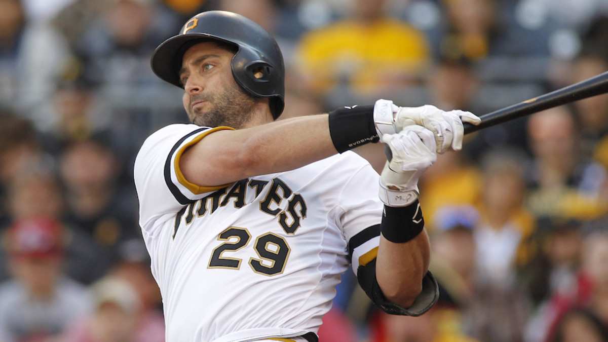 Francisco Cervelli: Pirates catcher out after surgery - Sports Illustrated