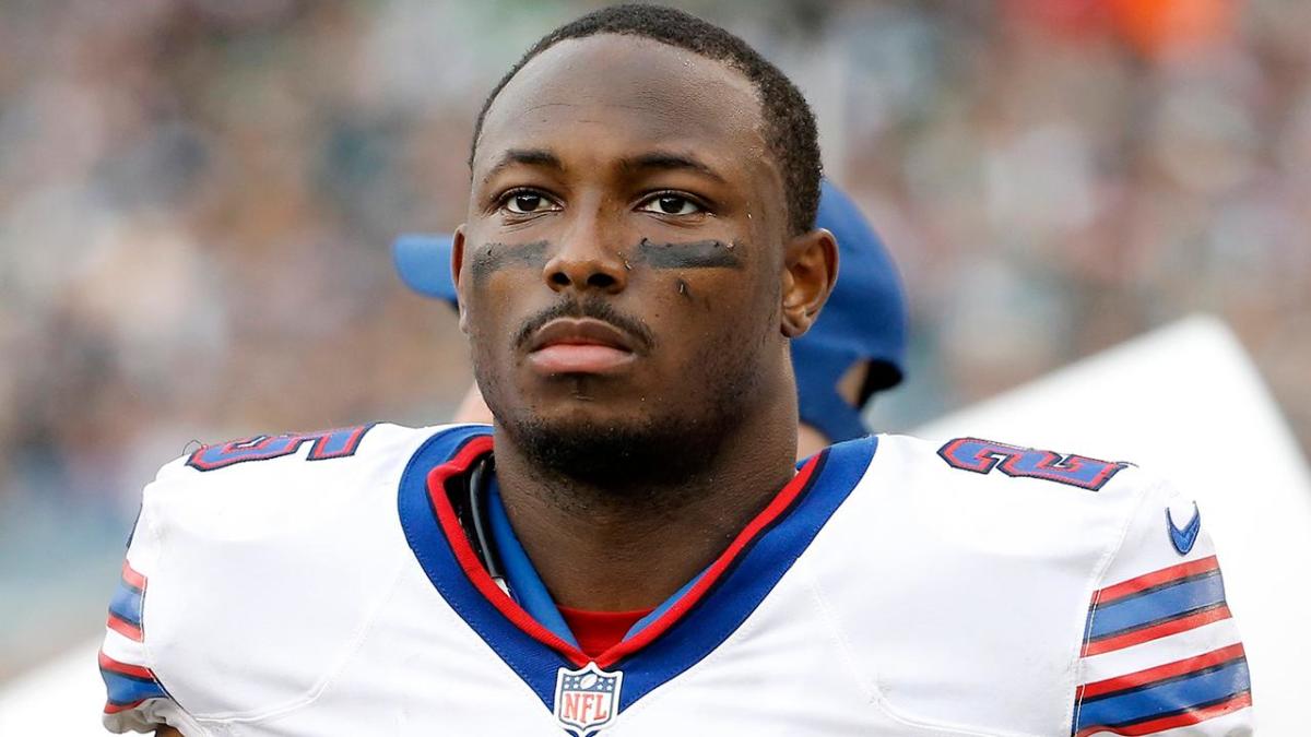 Police officers sue Bills' LeSean McCoy over bar fight - Sports Illustrated