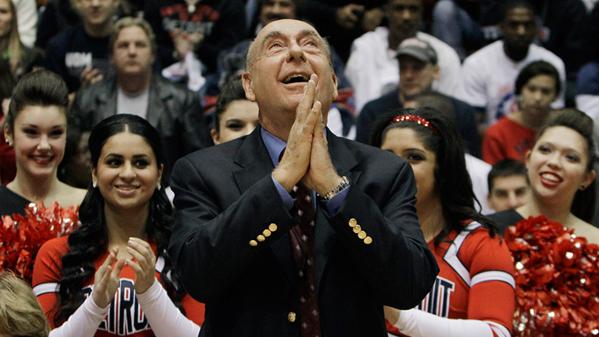 Awesome, baby: Vitale's ESPN deal takes him to 40th season - Sports ...