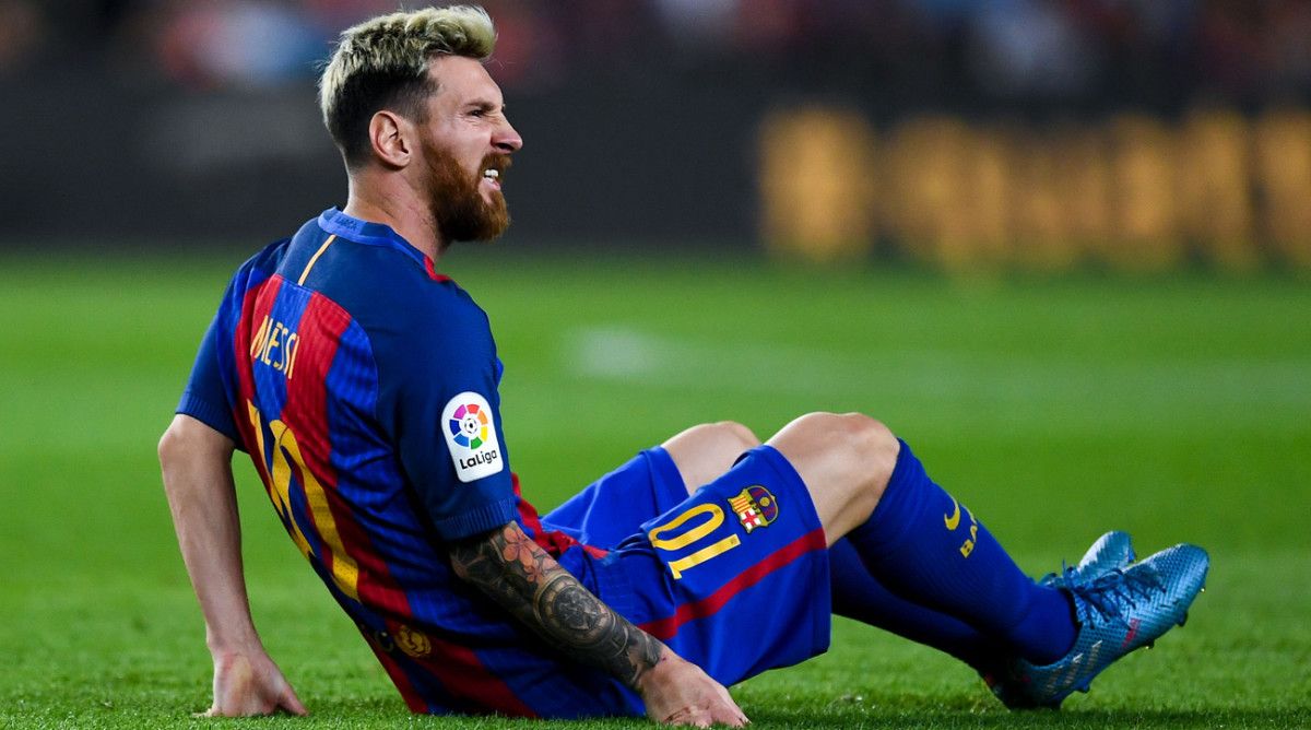 Lionel Messi injury: Barcelona star out with groin strain - Sports ...