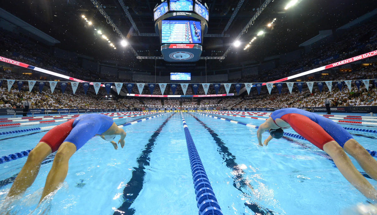 Phelps goes out on top in final US race, winning 100 fly - Sports ...