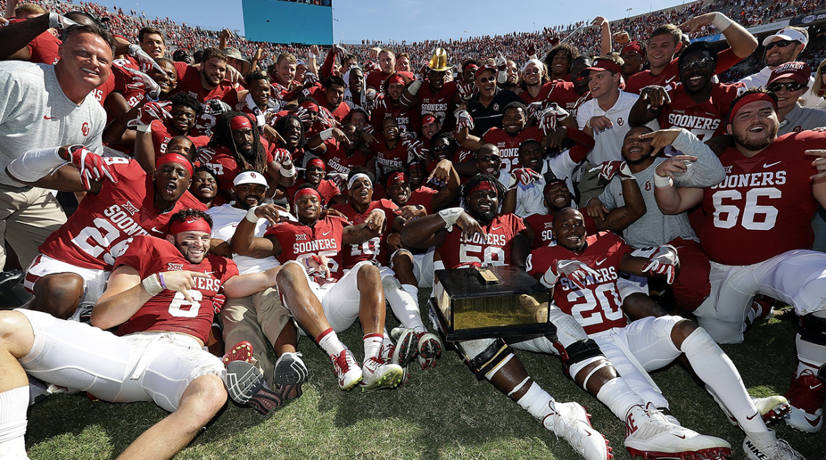 Oklahoma vs Texas: Longhorns D no match for Sooners - Sports Illustrated