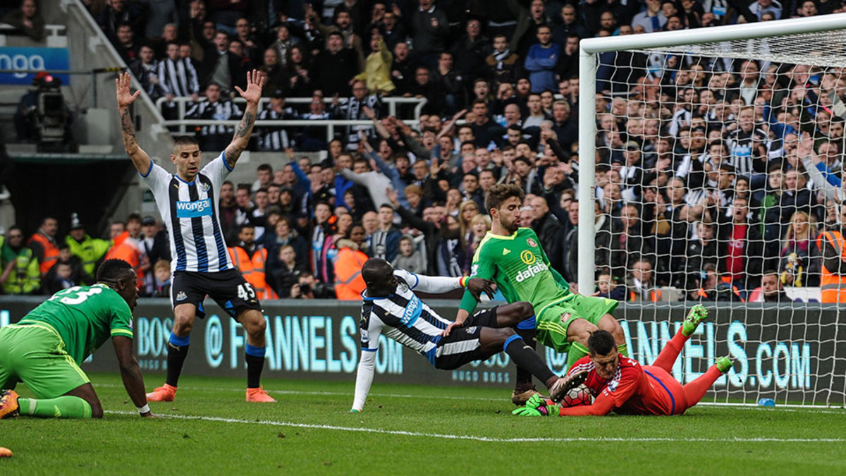 Newcastle United scores late in 1-1 draw with rival Sunderland - Sports ...
