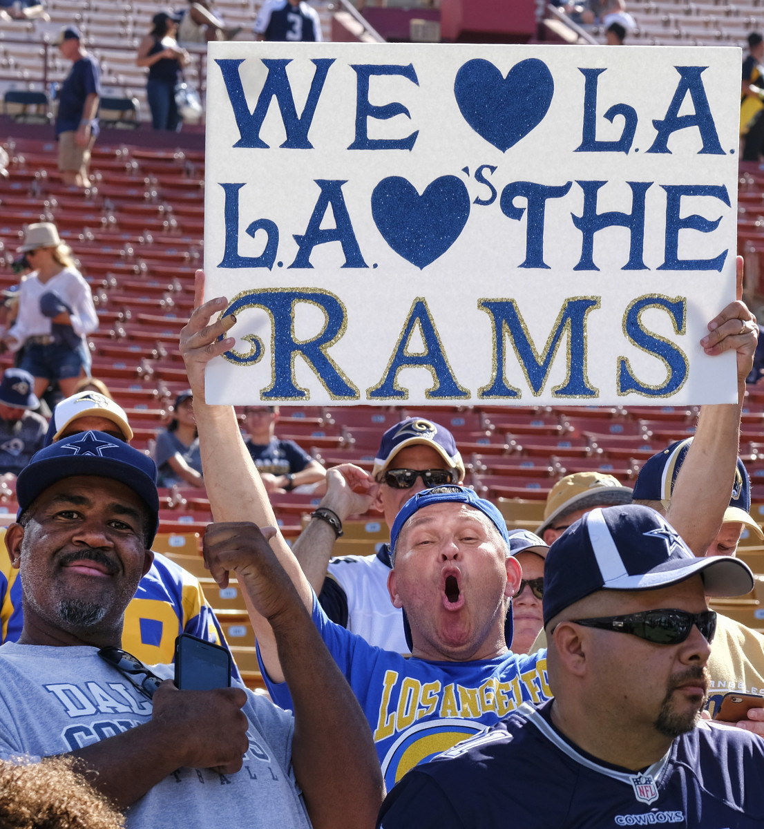 Blue-and-gold day in LA as Rams come home after 22 years - Sports ...