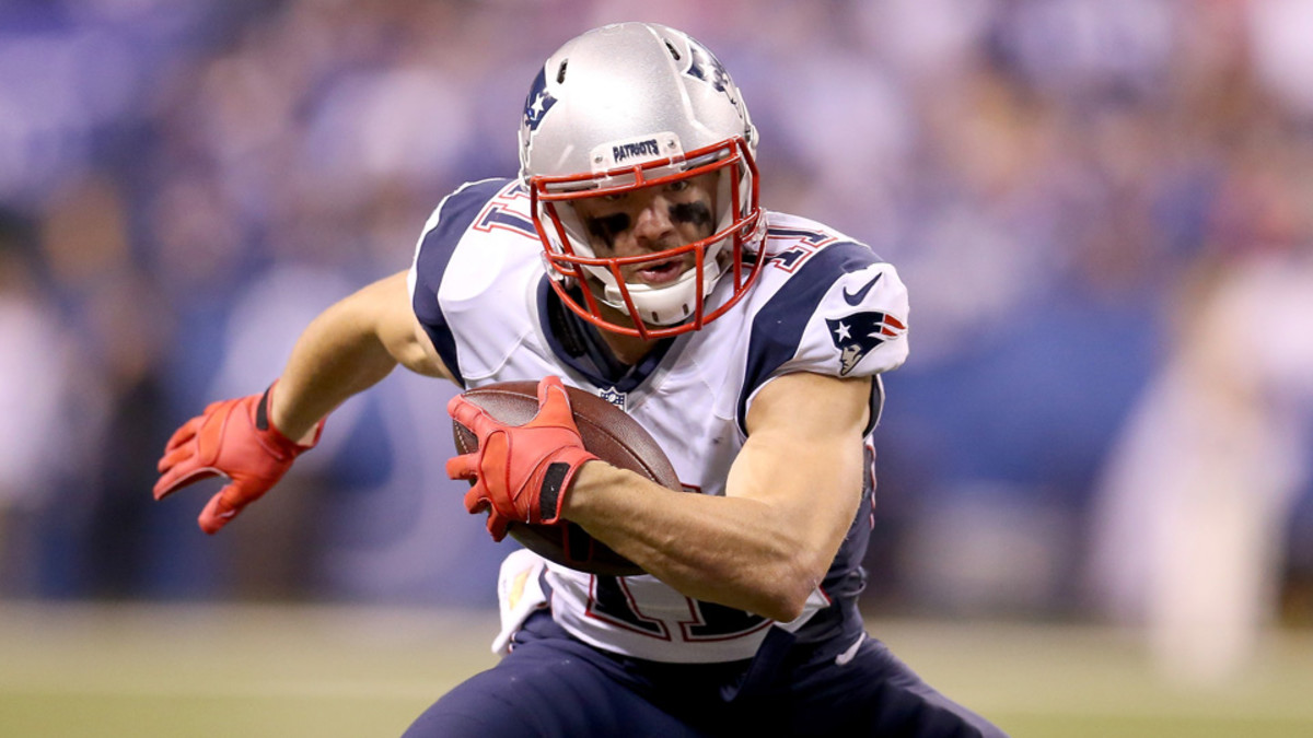 Julian Edelman injury news: Patriots WR cleared to play vs Chiefs ...