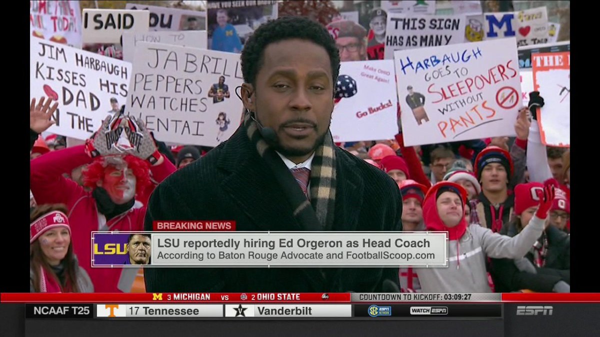 Best College GameDay signs from Ohio State vs Michigan - Sports Illustrated