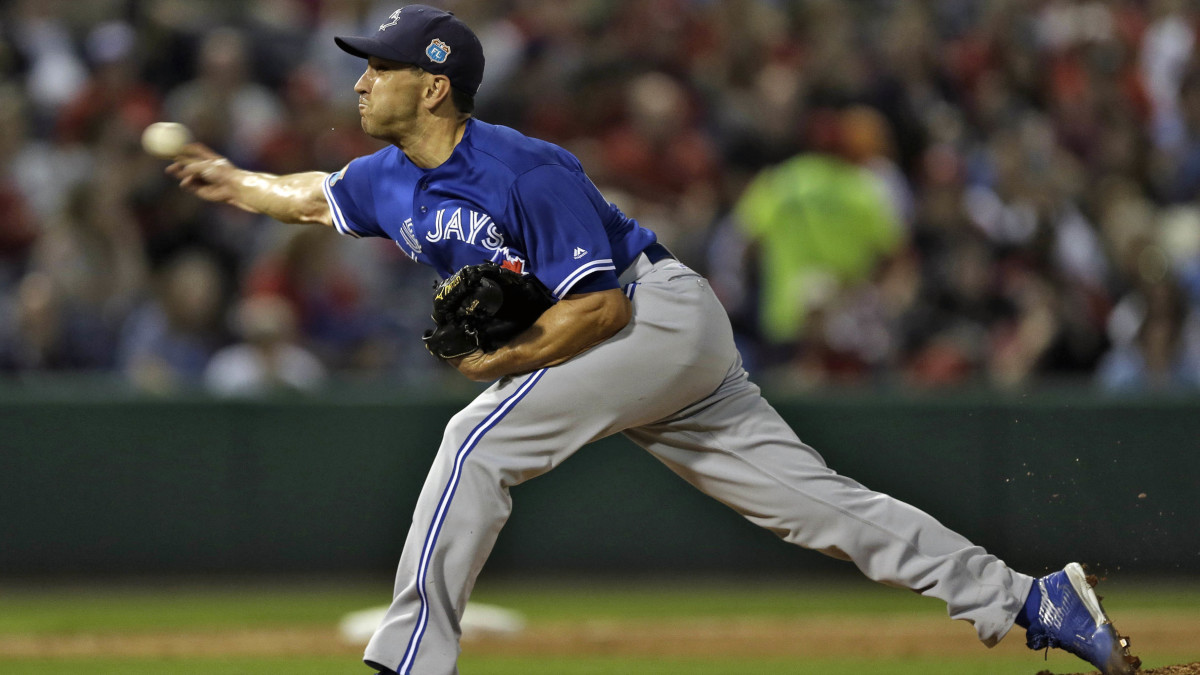 Toronto Blue Jays: Pat Venditte, L/RHP, recalled - Sports Illustrated