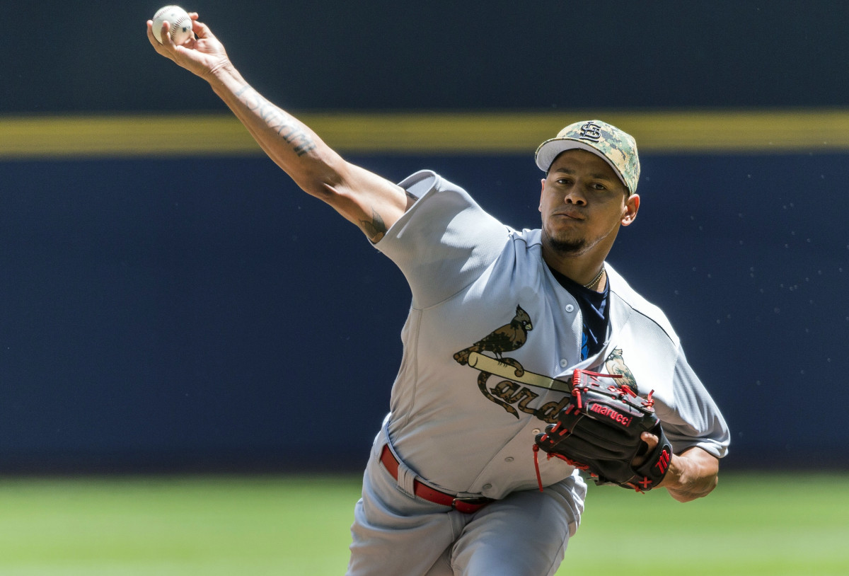 Martinez, Carpenter help Cardinals shut down Brewers 6-0 - Sports ...