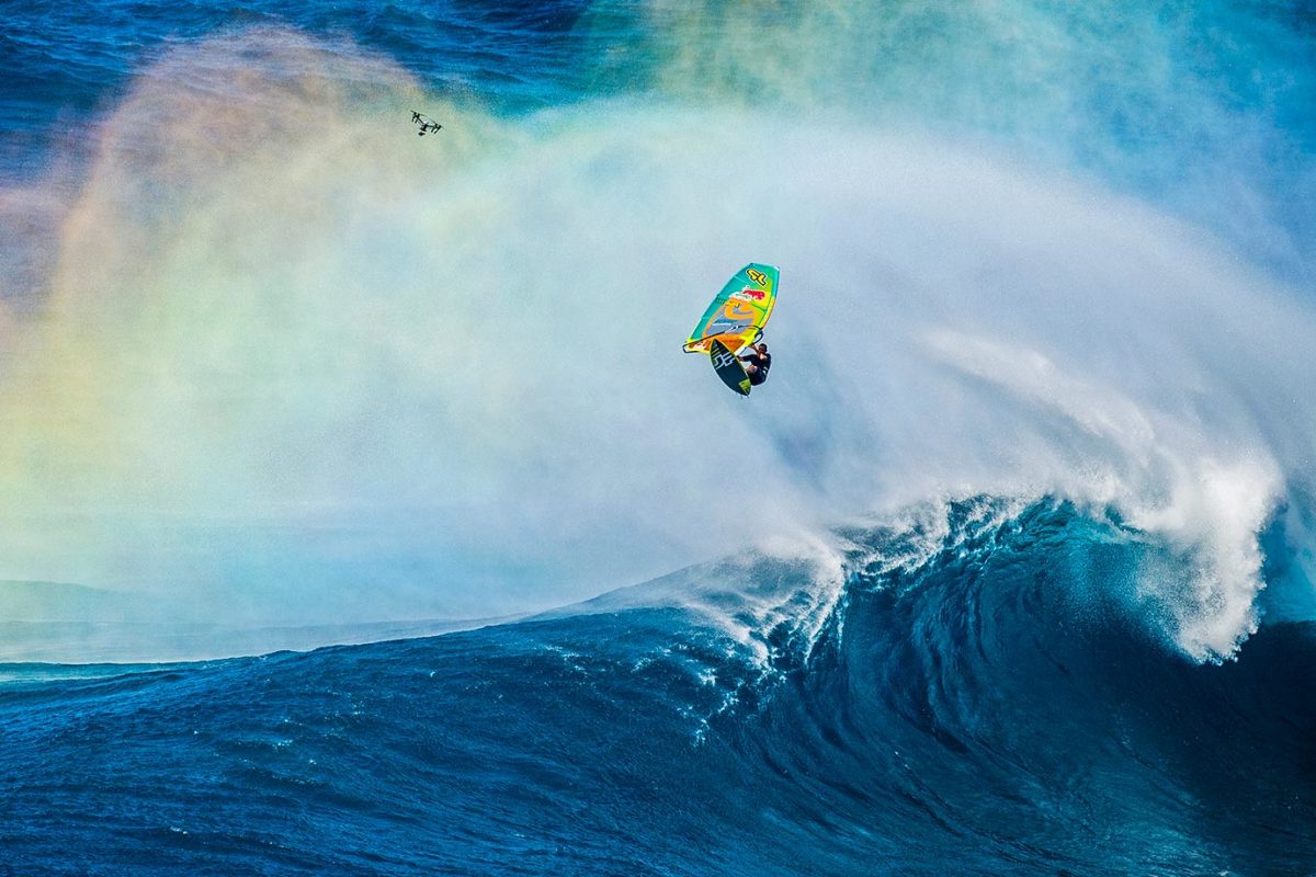 VIEWFINDER: Jaws Surf Break (Pe'ahi) - Sports Illustrated