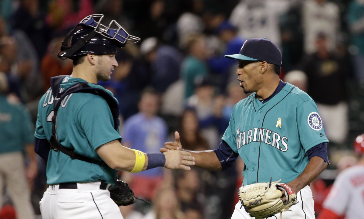 Mariners score 9 in 2nd inning, hold off Angels 11-8 - Sports Illustrated