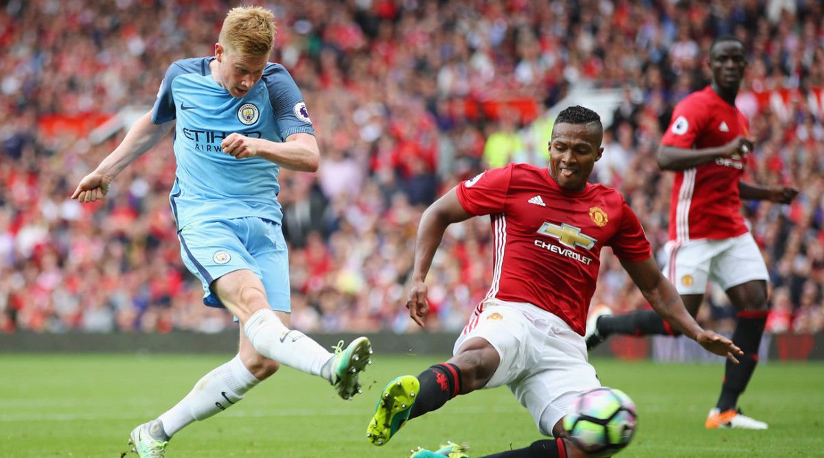 Premier League: Manchester City edges United in thrilling derby ...