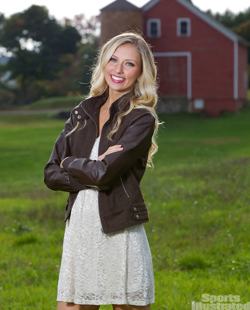 Cheerleader of the Week: Bailey - Sports Illustrated