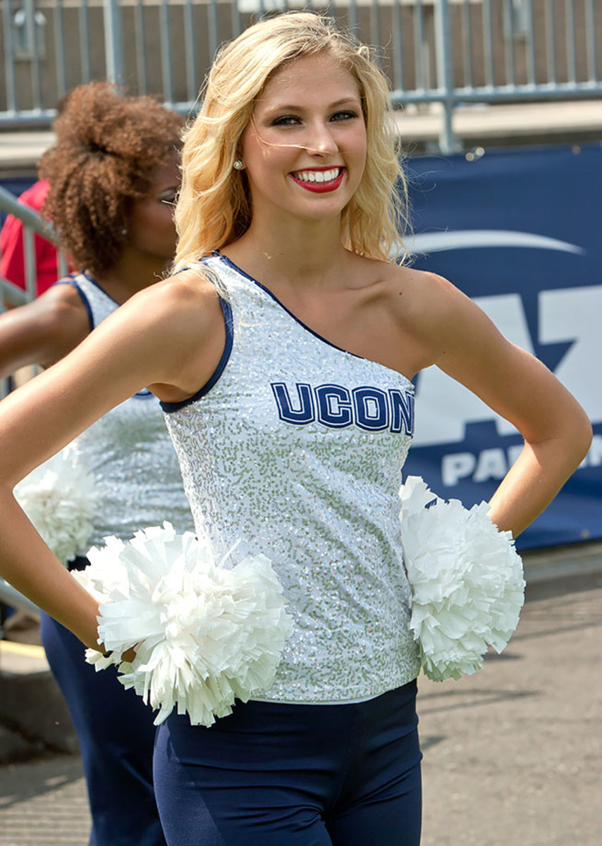 Cheerleader of the Week: Bailey - Sports Illustrated