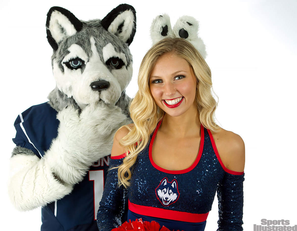 Cheerleader of the Week: Bailey - Sports Illustrated