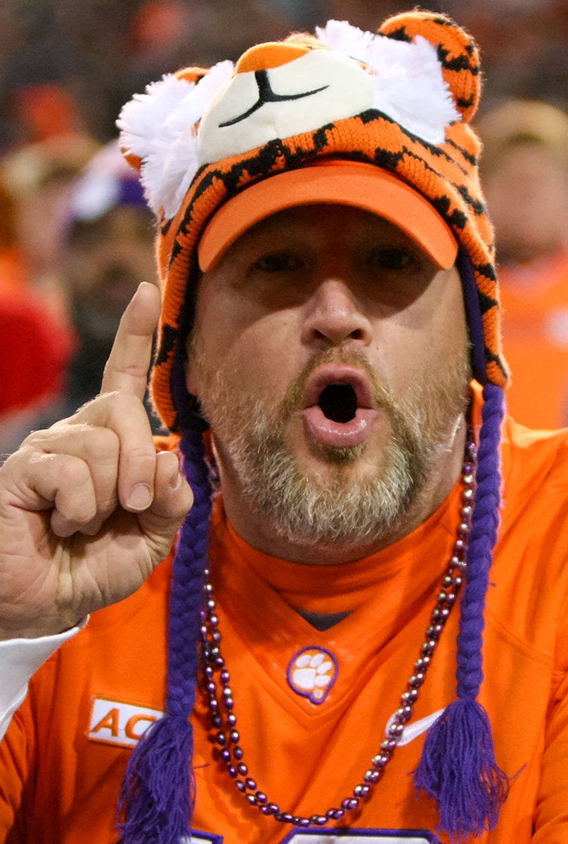 College Football Superfans, Week 12 - Sports Illustrated