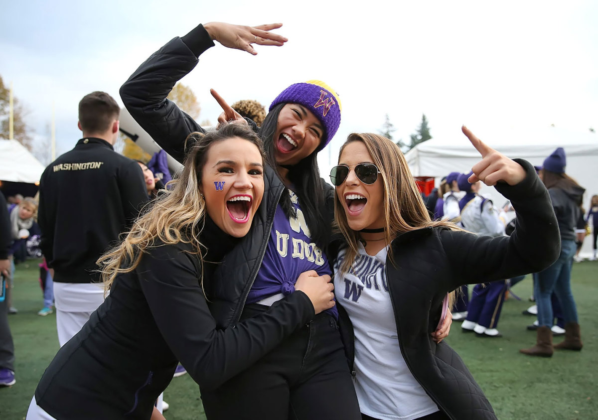 College Football Superfans, Week 12 - Sports Illustrated