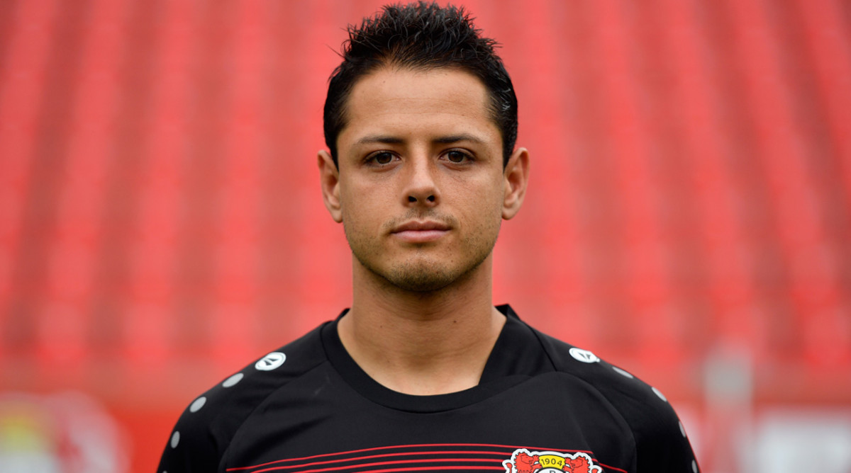Chicharito fractures hand: Leverkusen, Mexico star out two weeks ...