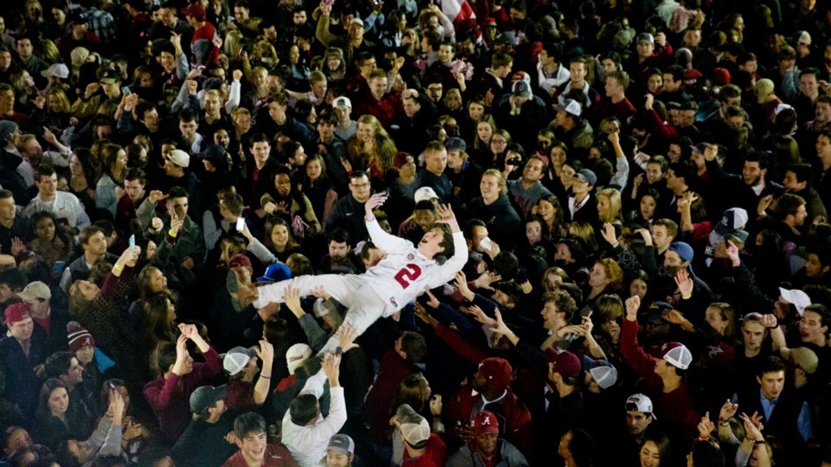 Alabama national championship celebrated by fans - Sports Illustrated