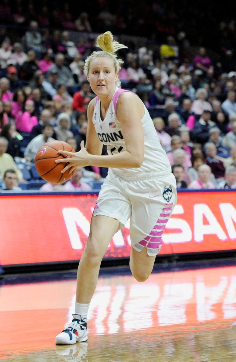 Courtney Ekmark leaving UConn for Arizona State - Sports Illustrated