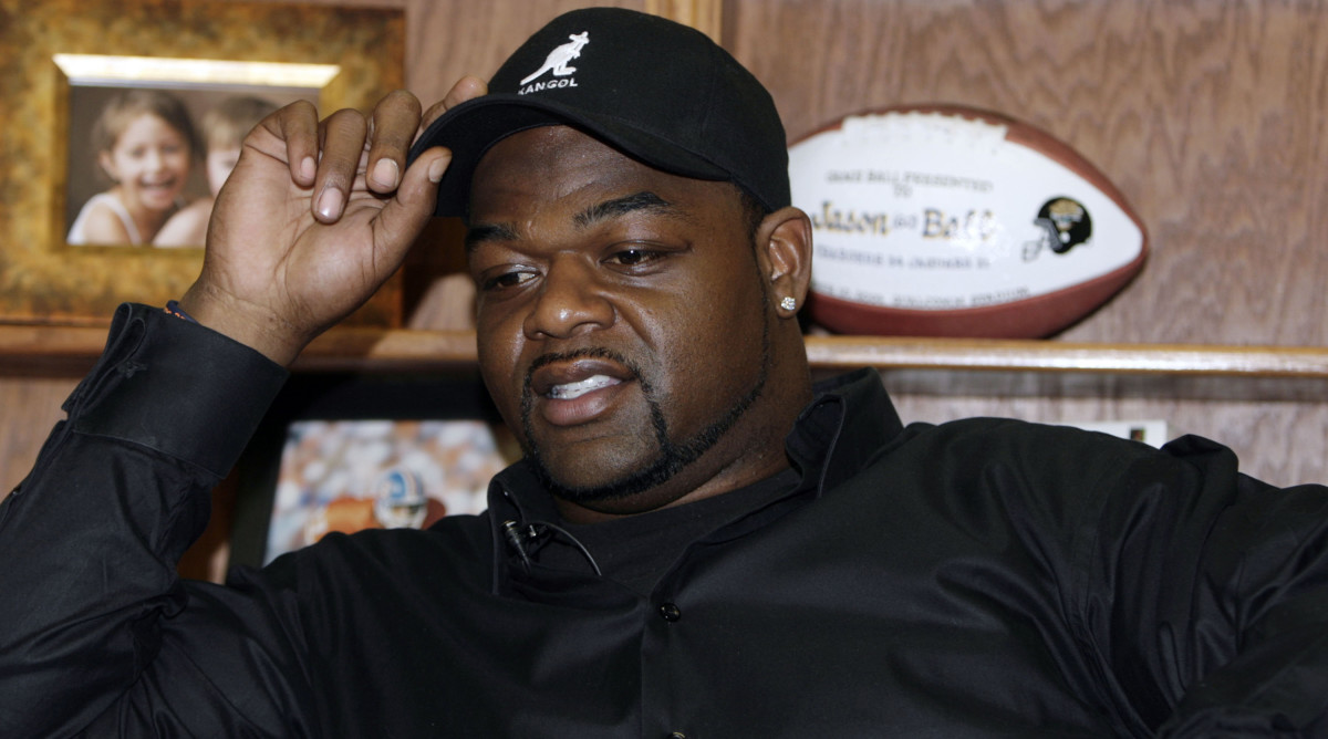 Al Wilson runs indoor football team enabling fans to call plays with ...