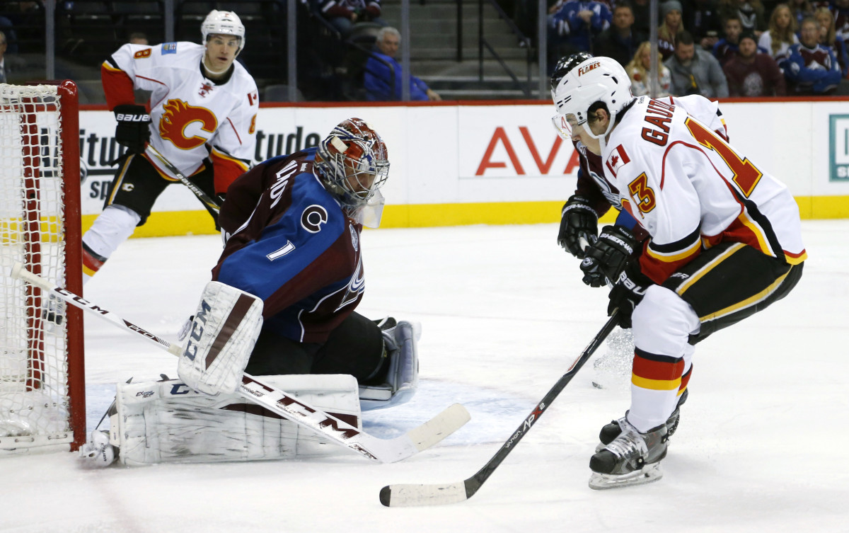 Flames score 3 in 2nd period, beat Avalanche 4-0 - Sports Illustrated
