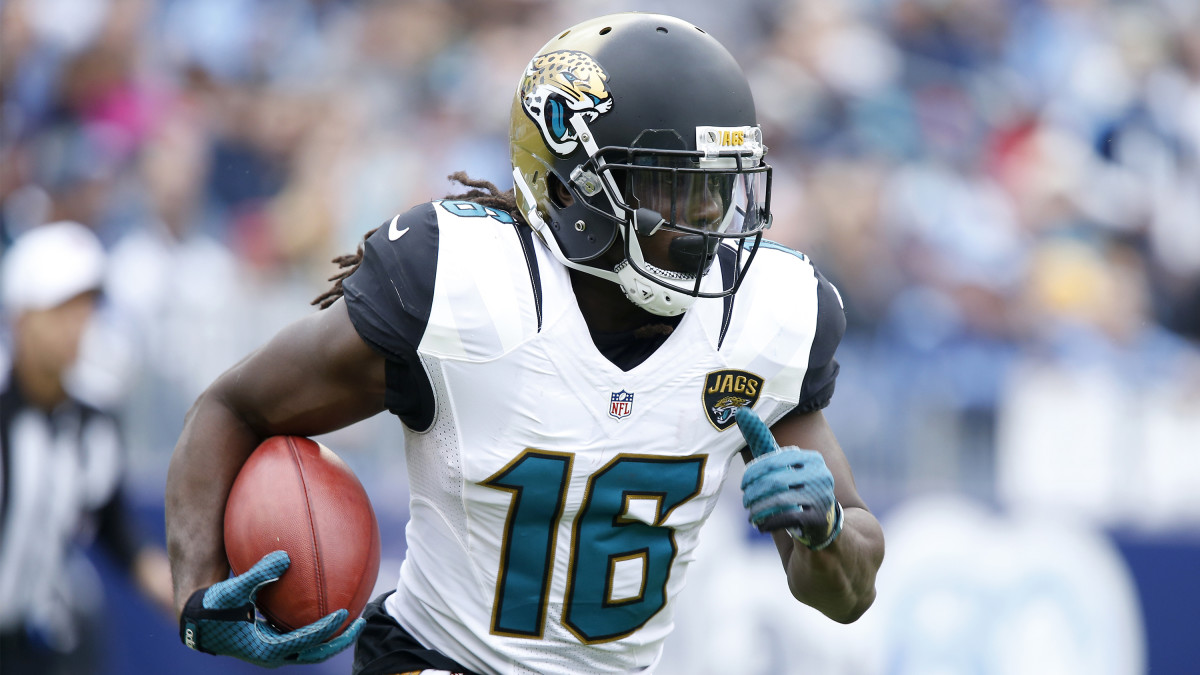Denard Robinson: Video shows Jaguars RB driving into pond - Sports ...
