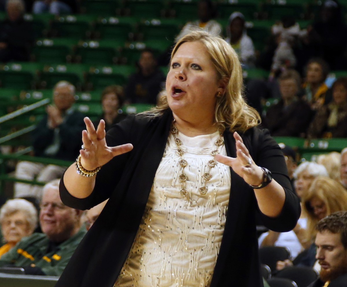 McNeese State promotes Cryer as new women's basketball coach - Sports ...