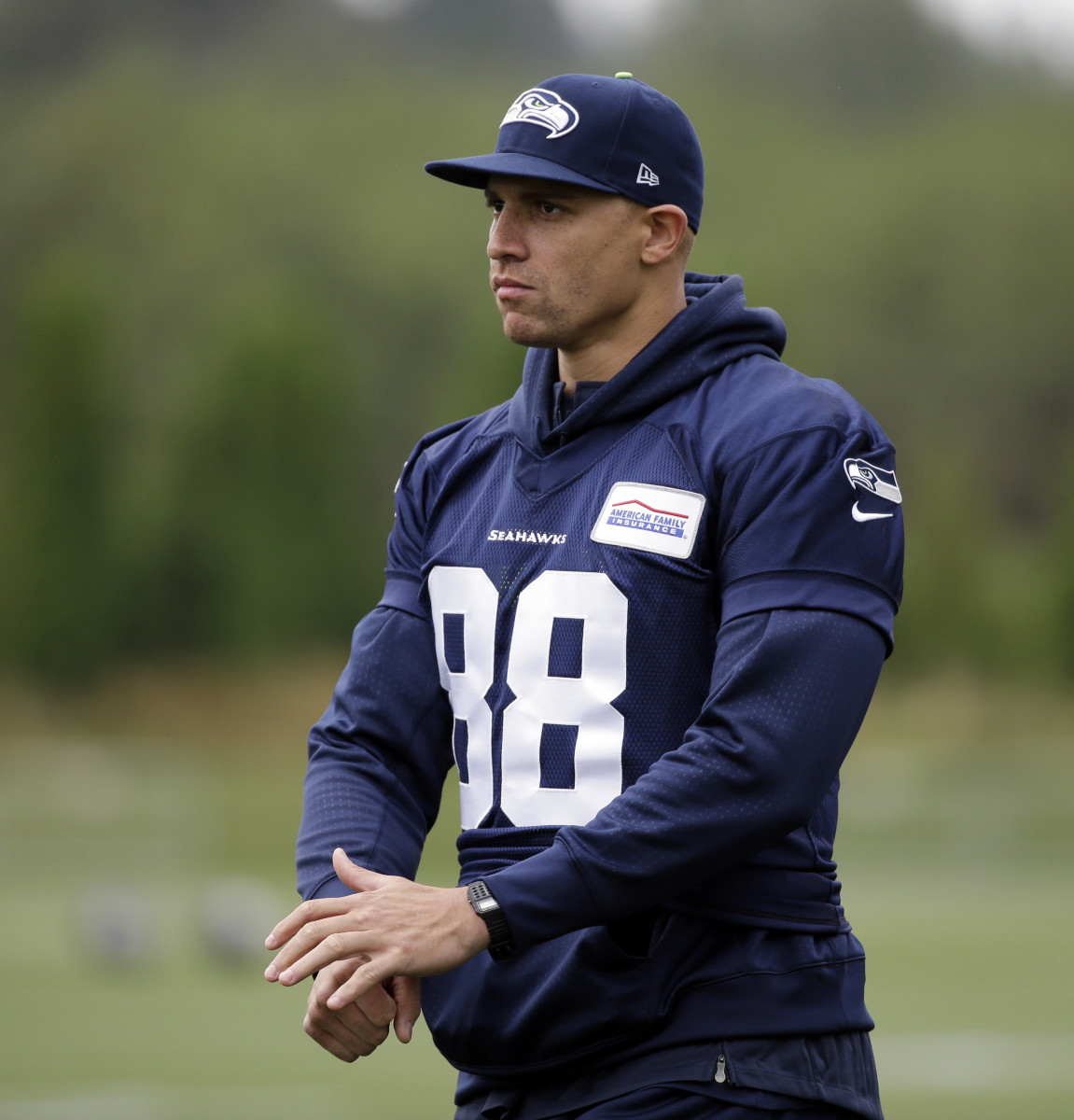 Seahawks activate TE Jimmy Graham, another step in recovery - Sports ...