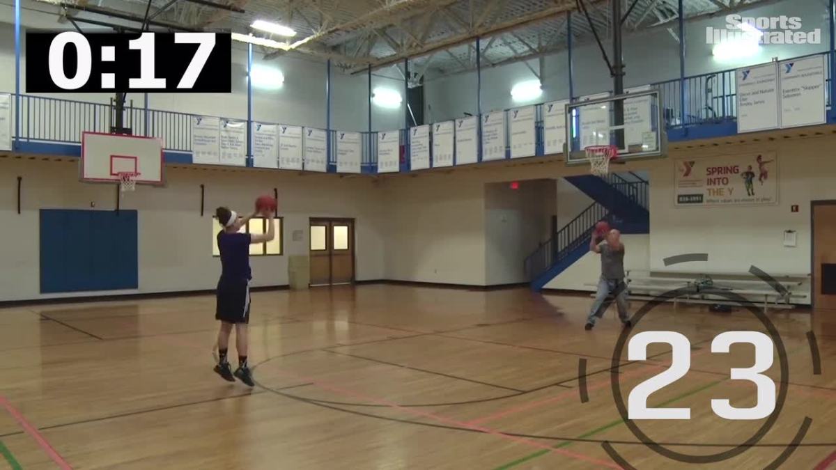 Leah Church hits 32 3-pointers in one minute - Sports Illustrated