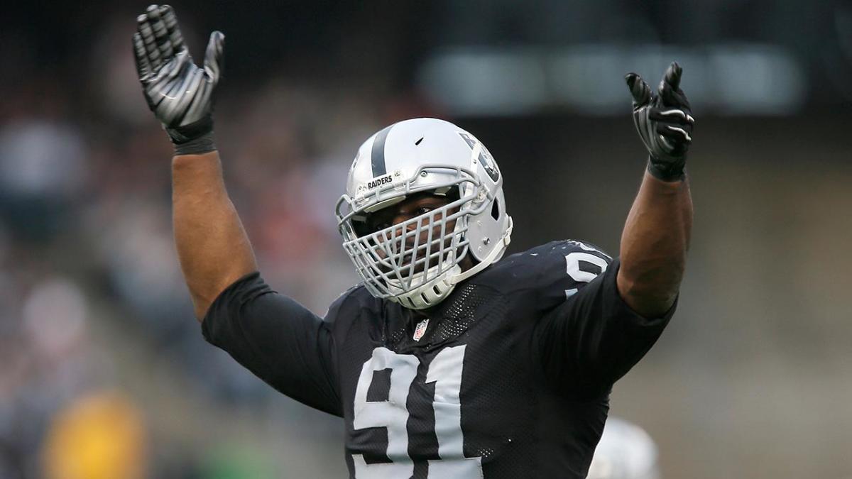 Justin Tuck Raiders