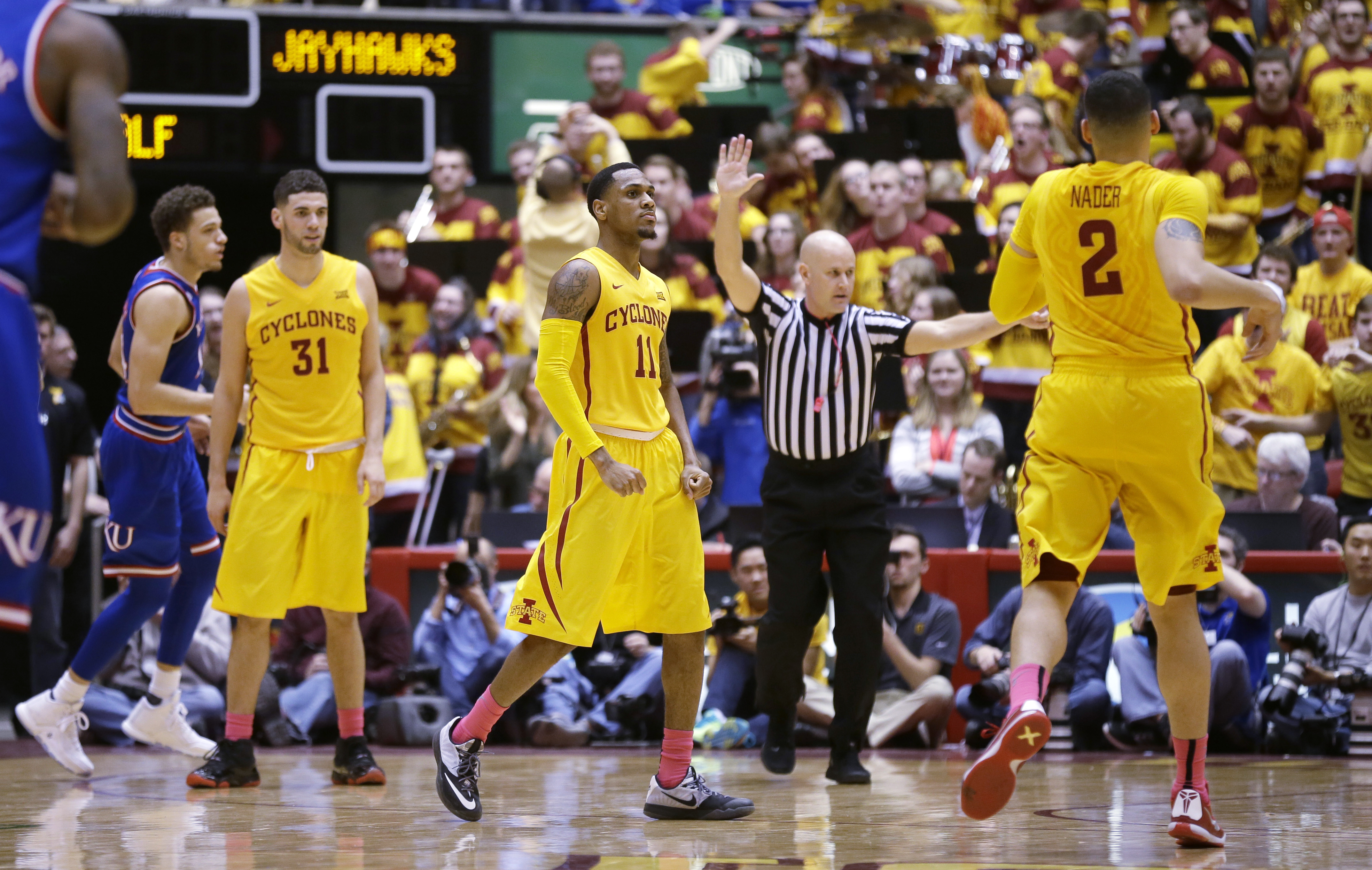 No. 14 Iowa State beats No. 4 Kansas 85-72 - Sports Illustrated