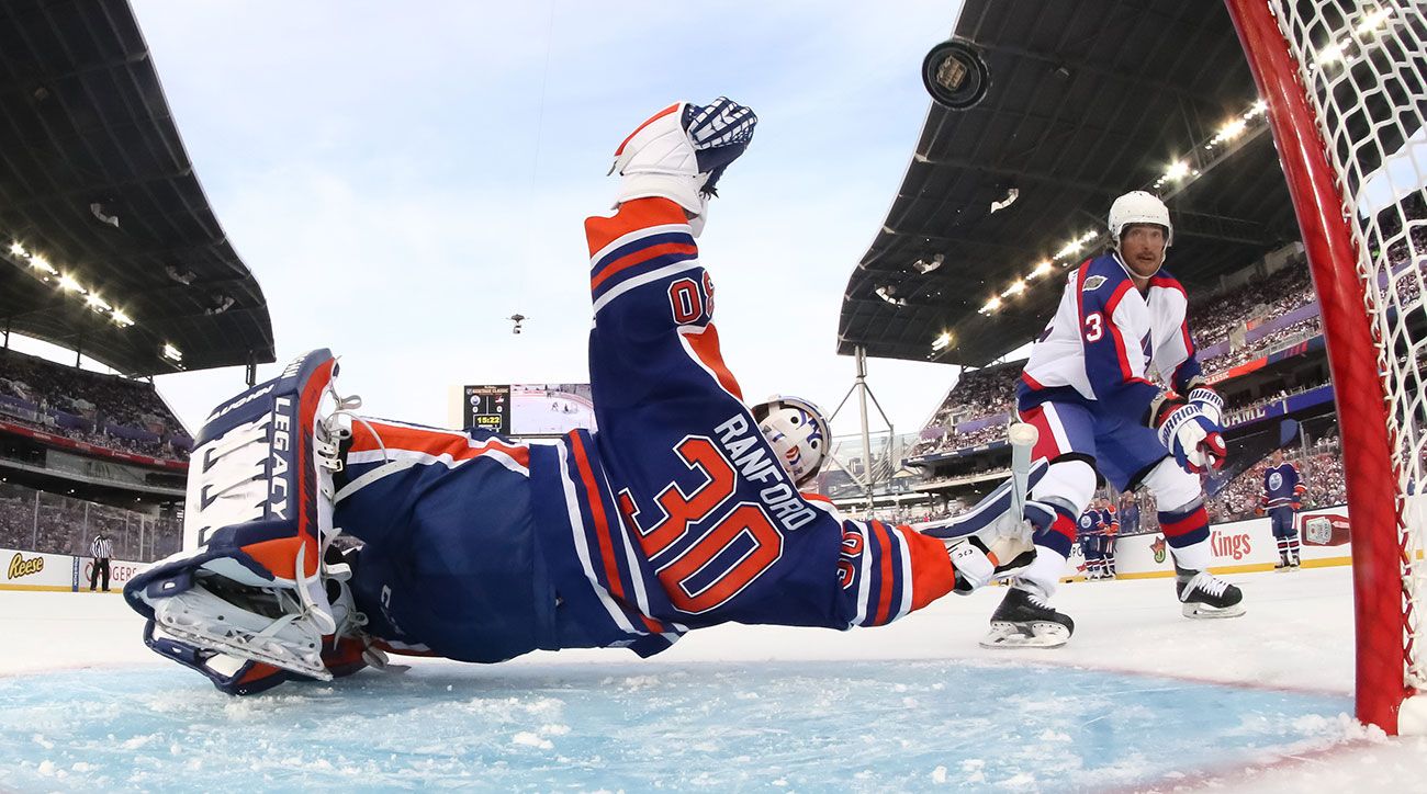 Selanne powers Jets alumni past Oilers alums - Sports Illustrated