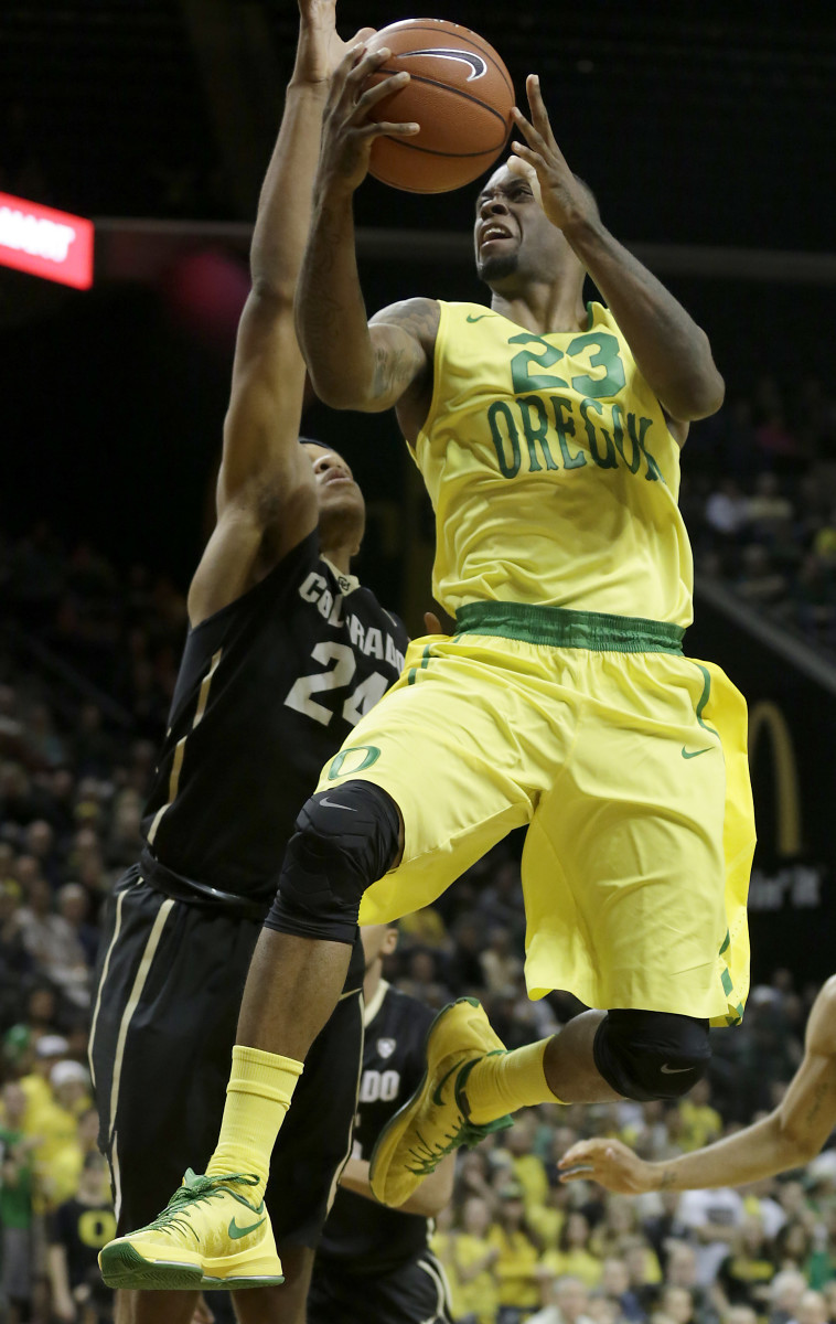 Cook leads No. 16 Oregon past Colorado 76-56 - Sports Illustrated