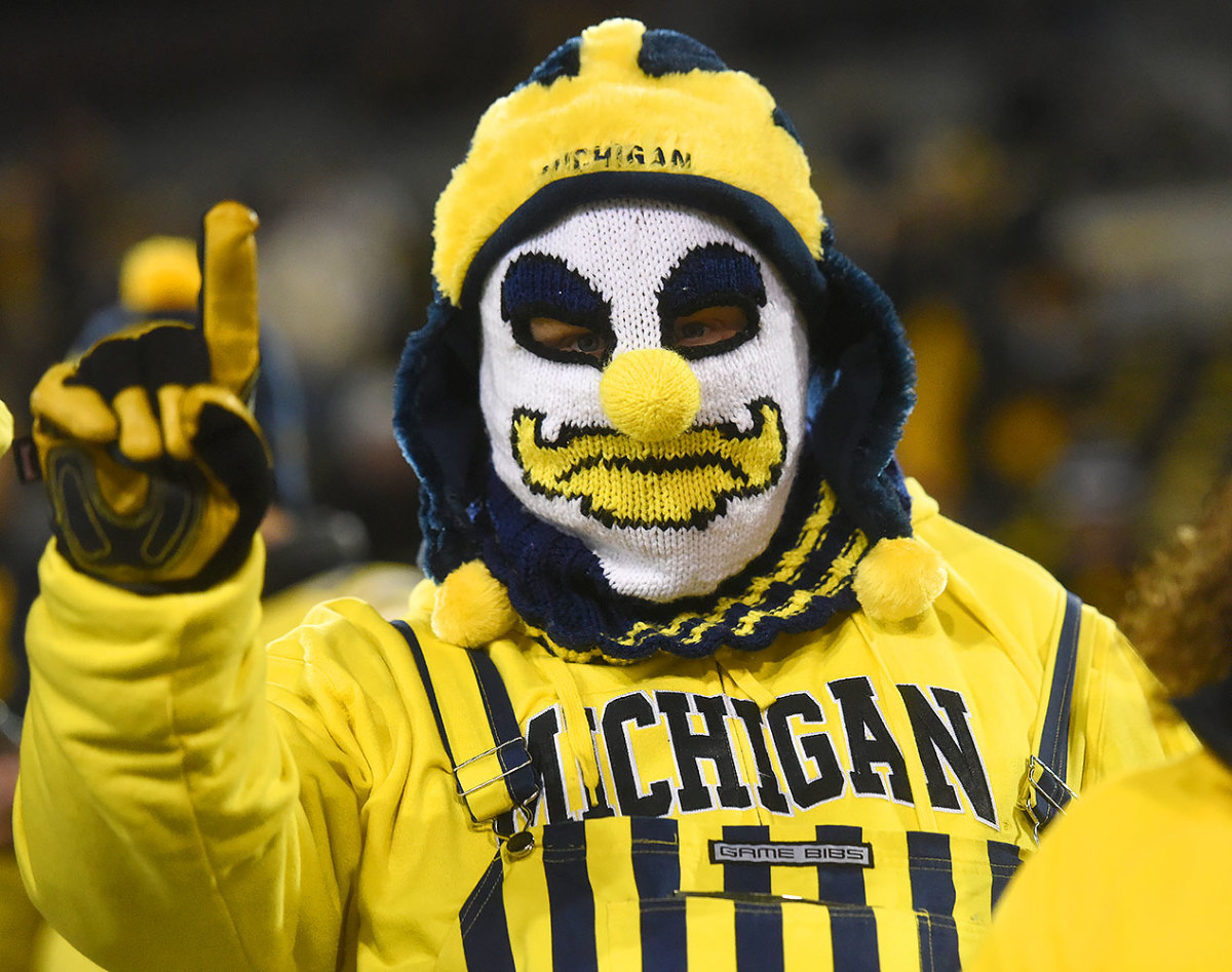 College Football Superfans, Week 11 - Sports Illustrated
