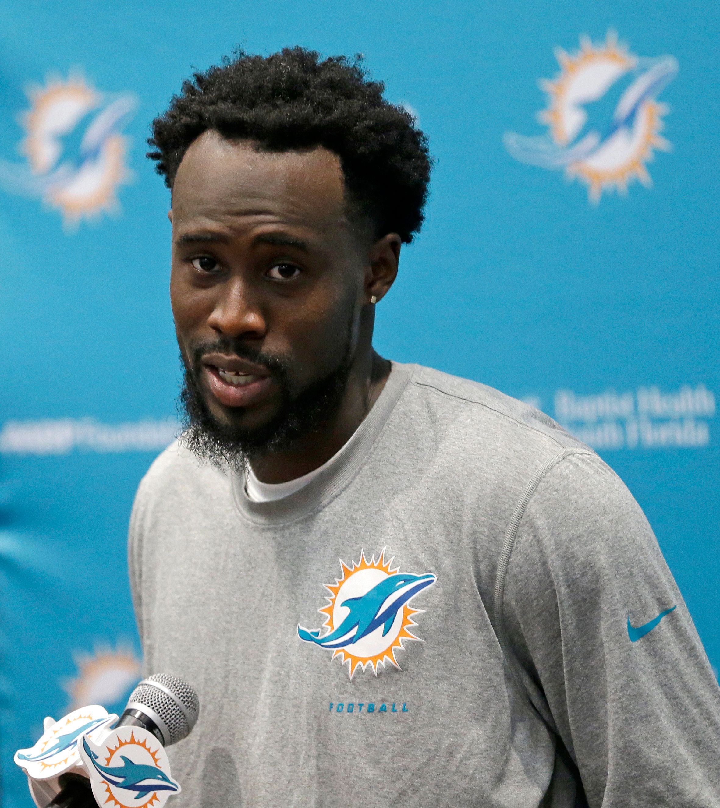Former WR Lippett in contention to start at CB for Miami - Sports ...