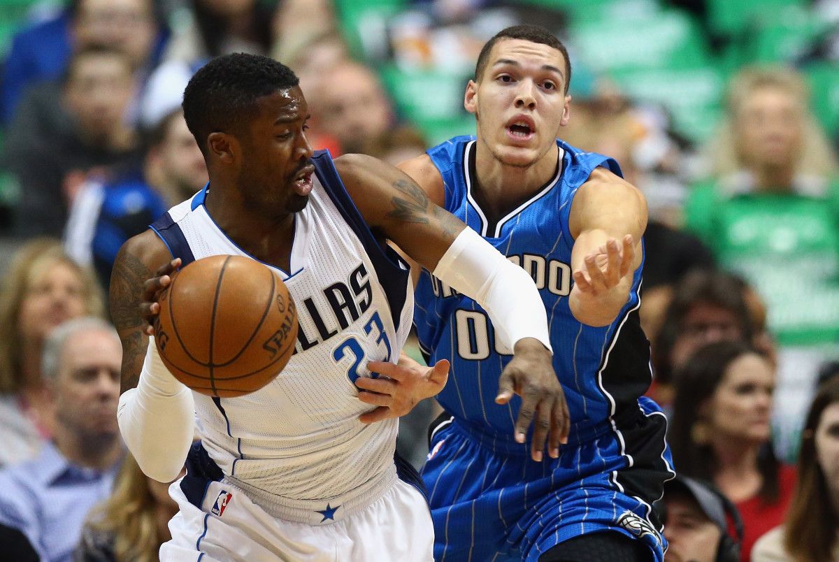 Matthews scores 21, Mavericks beat Magic 121-108 - Sports Illustrated