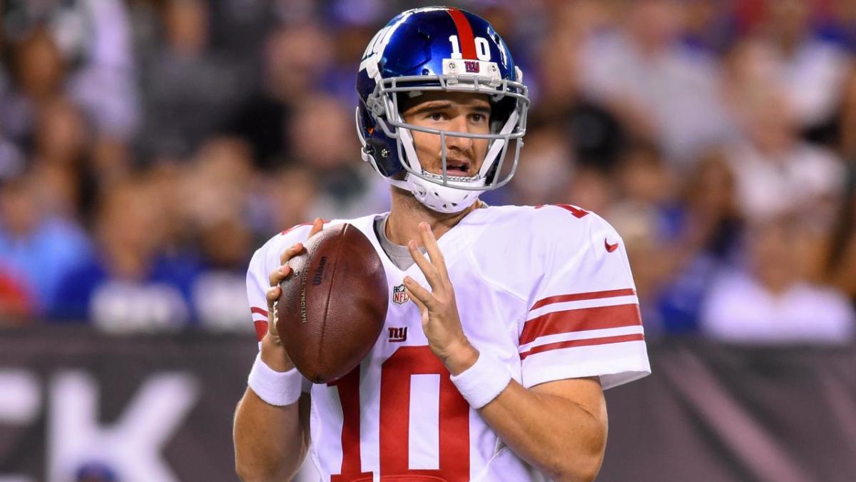 NFL: What it's like to play with Eli Manning - Sports Illustrated