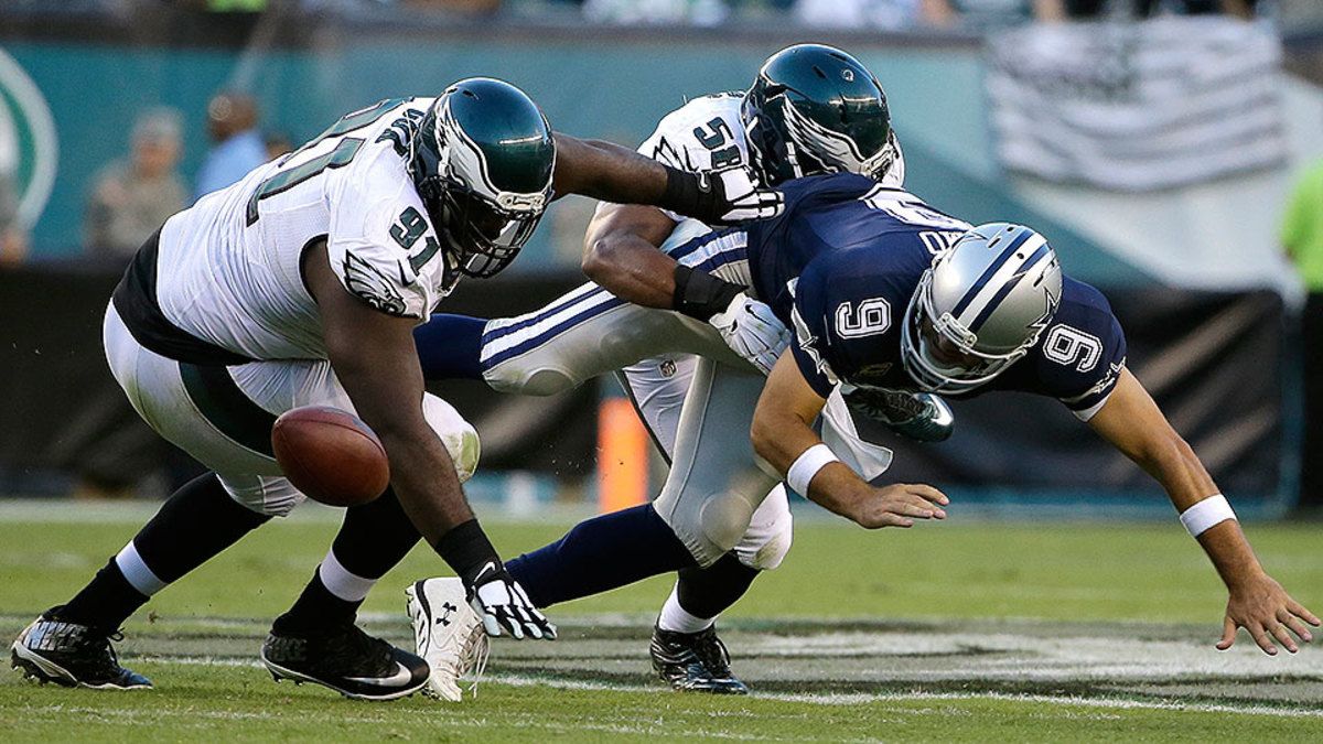 Tony Romo injury: Cowboys reel as QB breaks collarbone - Sports Illustrated