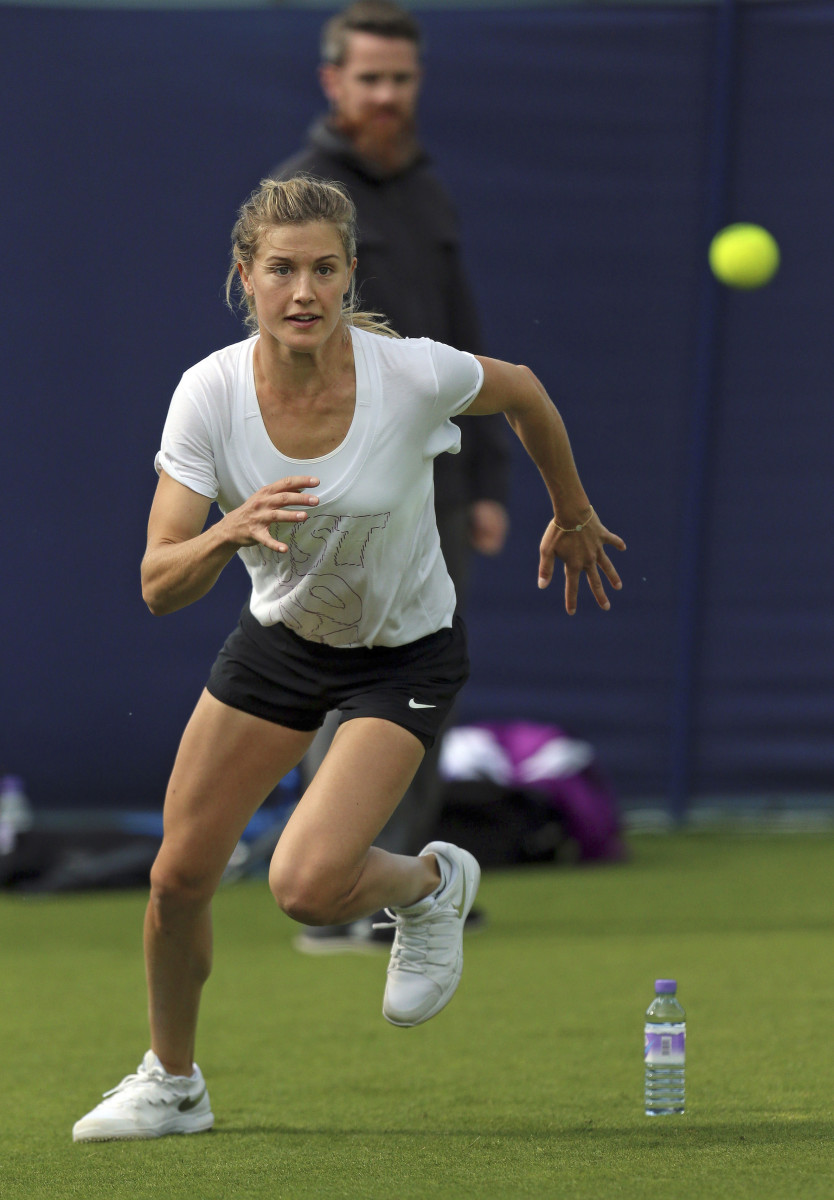 Bouchard finally wins on grass in Eastbourne 2nd round - Sports Illustrated