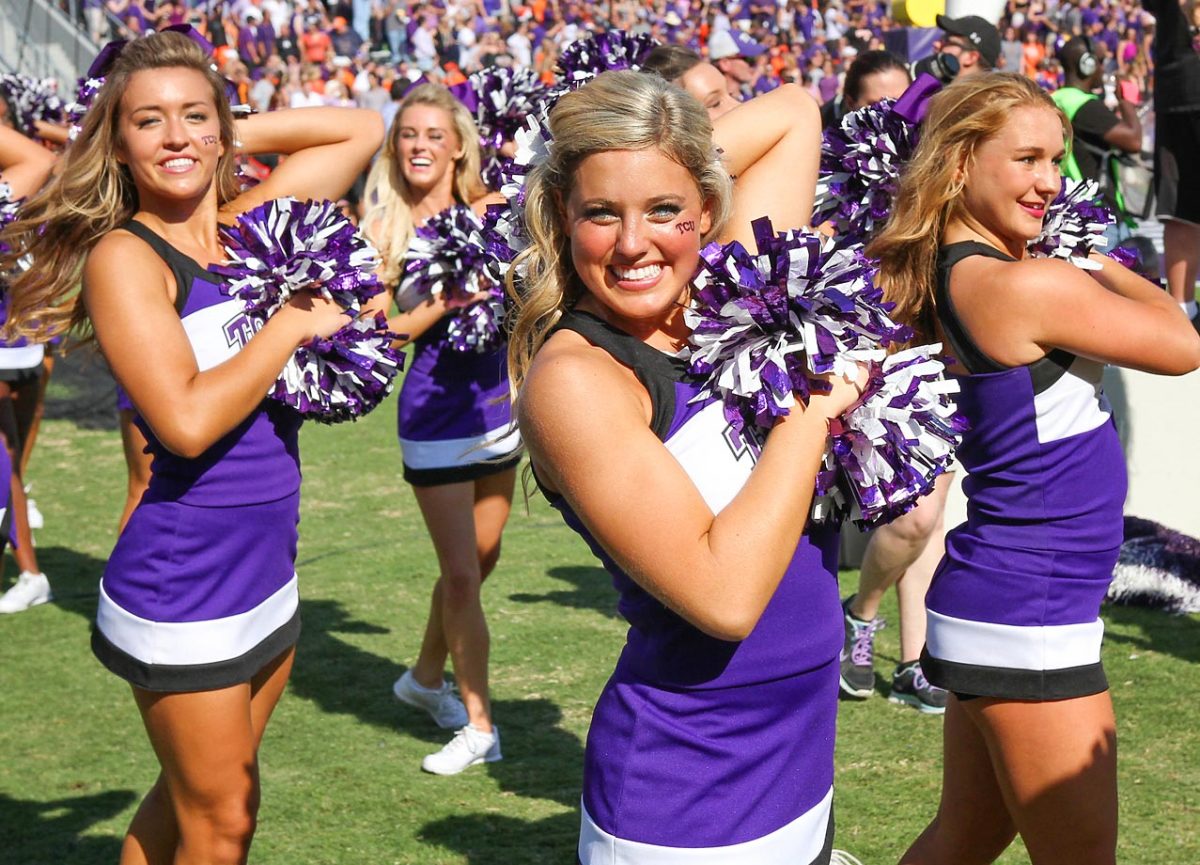 Cheerleader of the Week: Jordan - Sports Illustrated