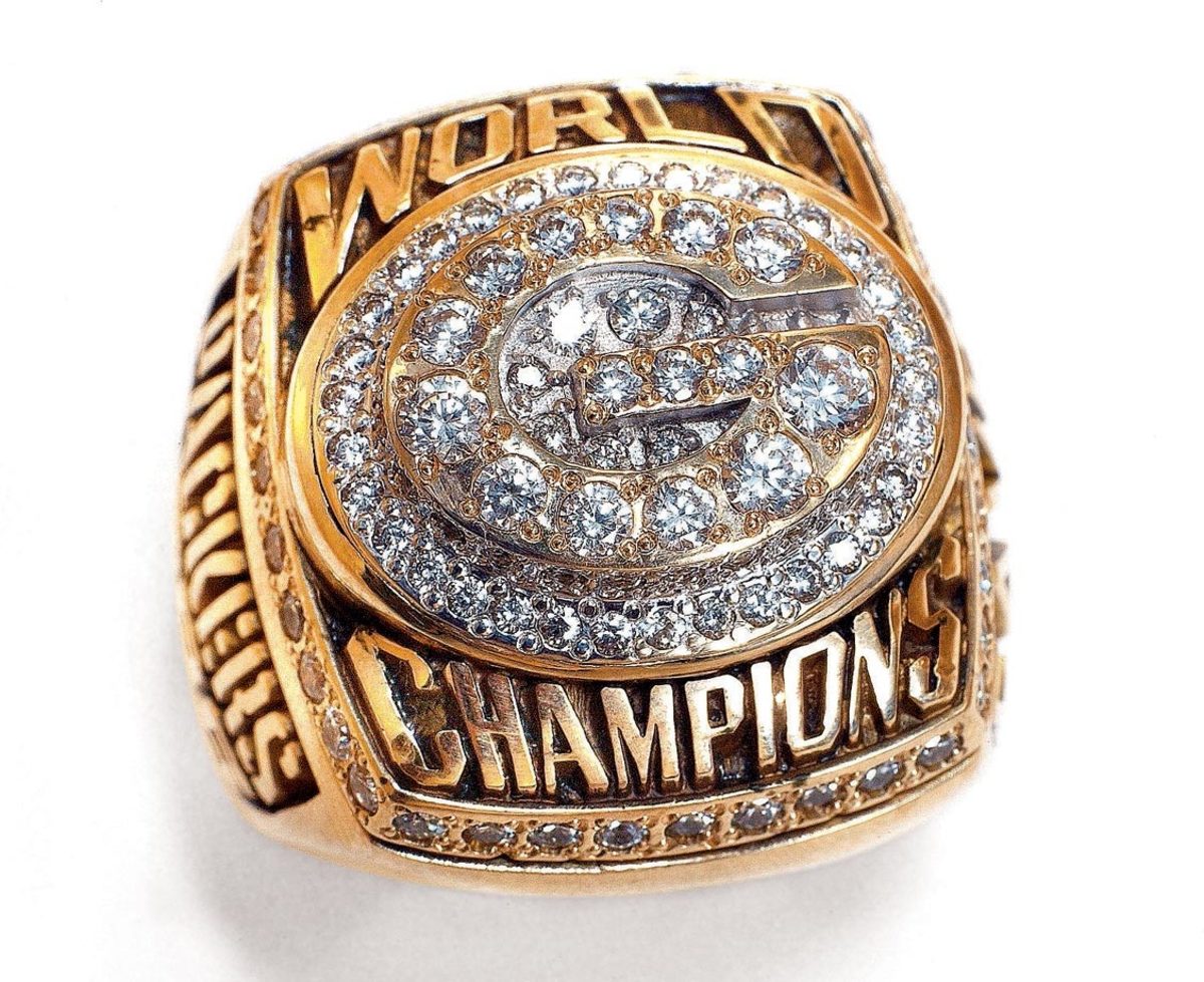 Super Bowl Rings: Photos of Every Design in NFL History - Sports ...