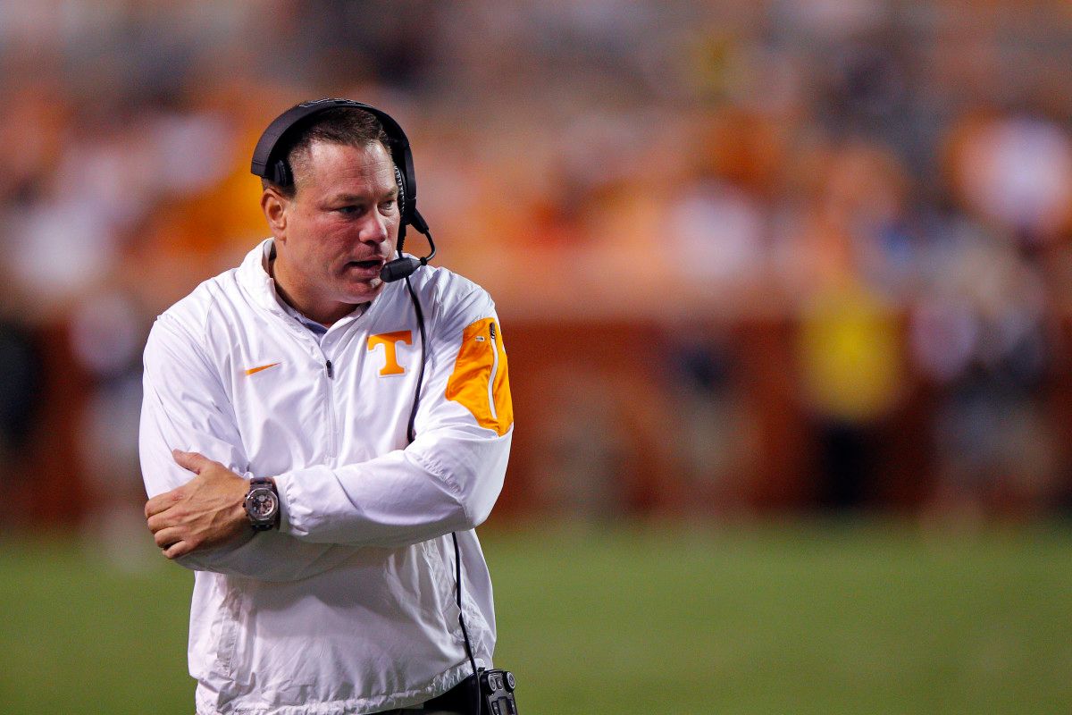Tennessee's Curt Maggitt out indefinitely with hip injury - Sports ...