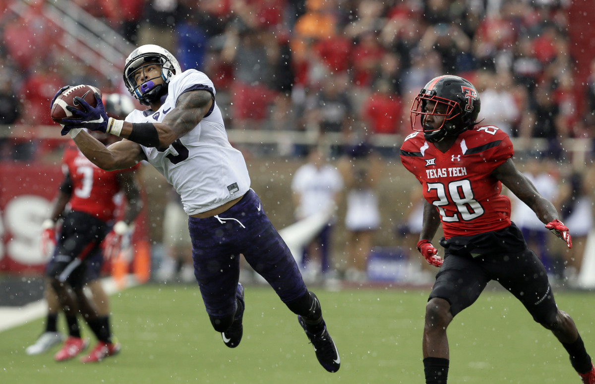 No. 3 TCU outlasts Texas Tech 55-52 on tipped pass - Sports Illustrated